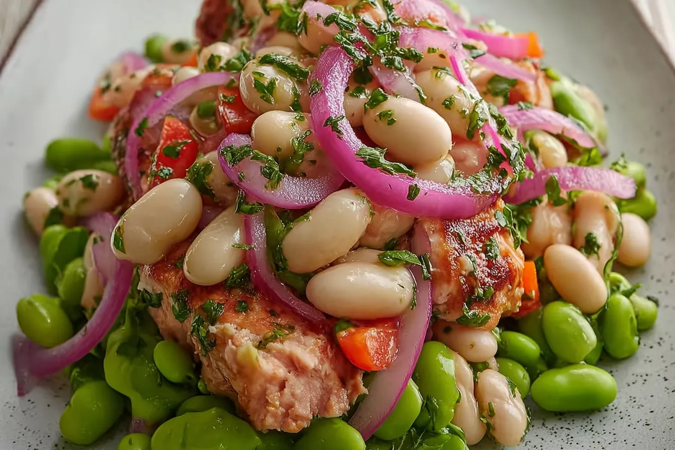 Flavor-Packed Tuna and White Bean Salad: Boldly Energizing!